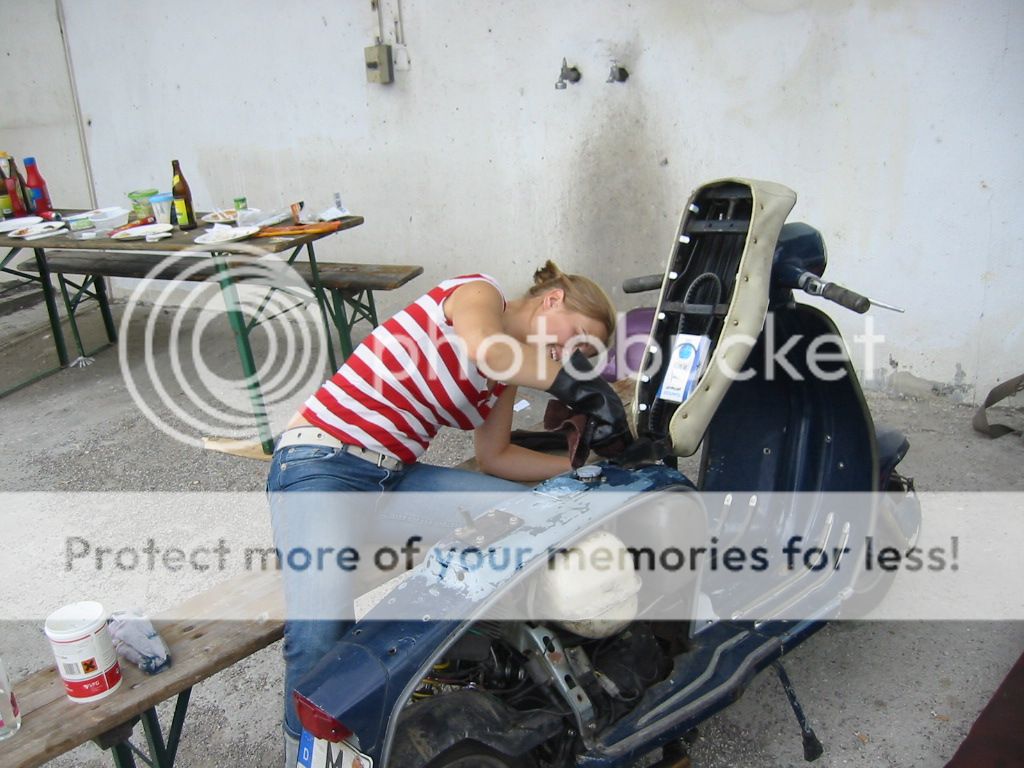 Scootie Chics | Triumph Rat Motorcycle Forums